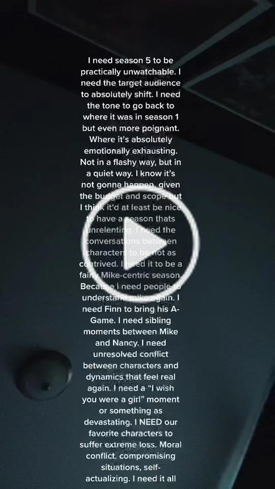 Does anyone else agree with this or am i completely insane | Fandom