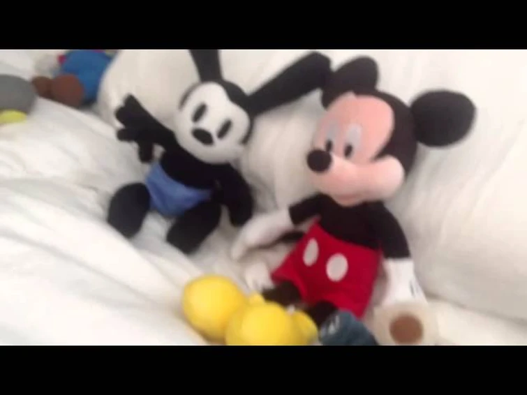 The greatest battle ever: Mickey Mouse VS Chuck E Cheese | Fandom