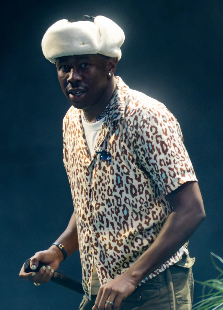 what the HELL does the creator look like | Fandom