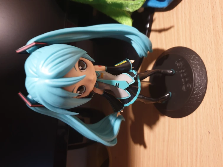 Miku figure | Fandom