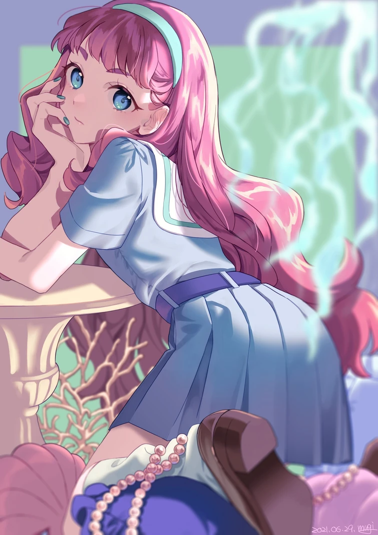 Does everyone have cool images of Laura? | Fandom