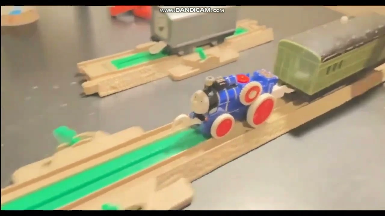 Trackmaster Fergus custom run test (read the desc for how I made him ...