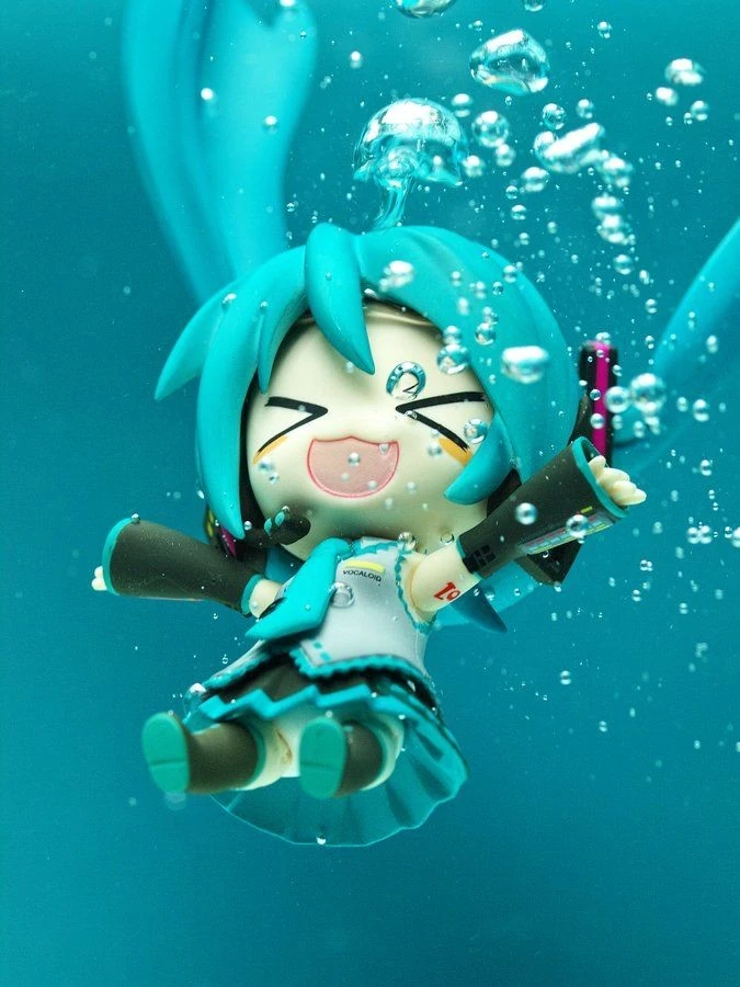 miku enjoys drowning and dying | Fandom