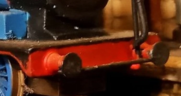 I like RWS Thomas' Flat running board with a small front buffer beam ...