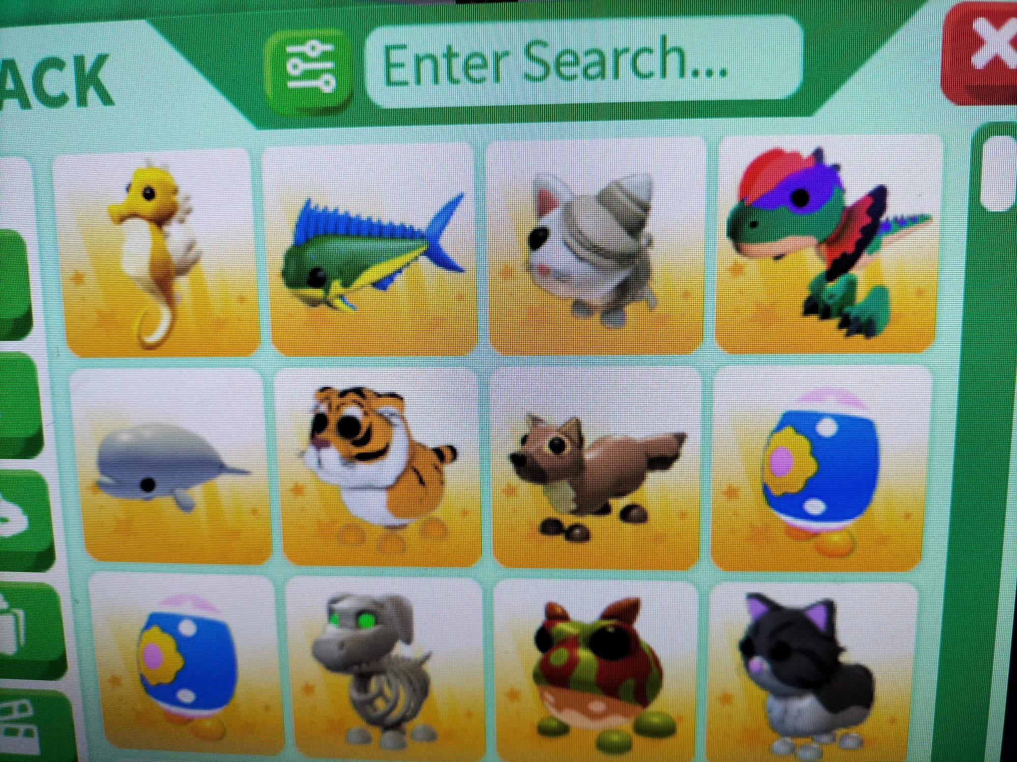 Trading 18 of any of these pets for 2 decent legs (Tryna shrink inv ...