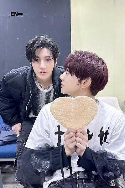 Your daily Jakey #961 (feat. Jungwon!) | Fandom