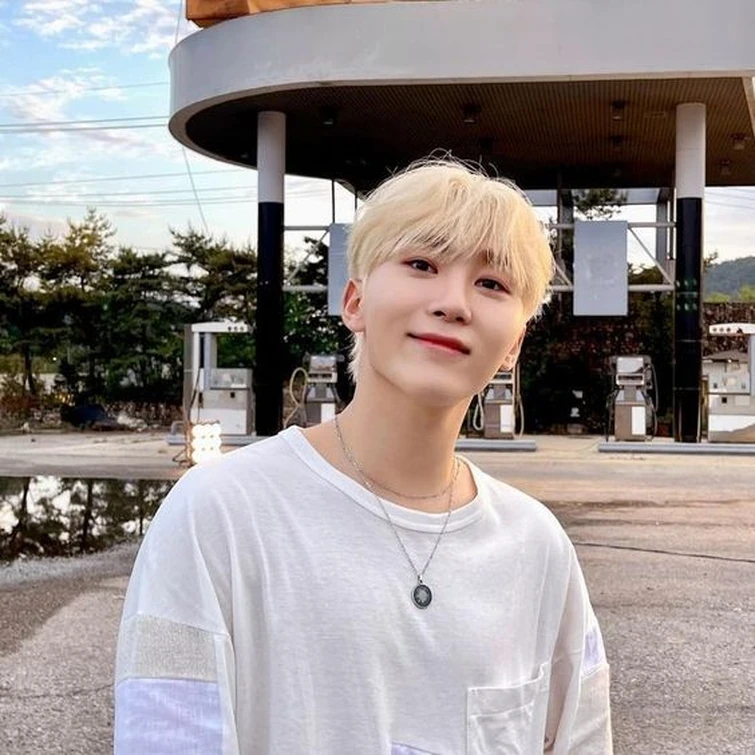 SSG Day 12: Seungkwan | Fandom