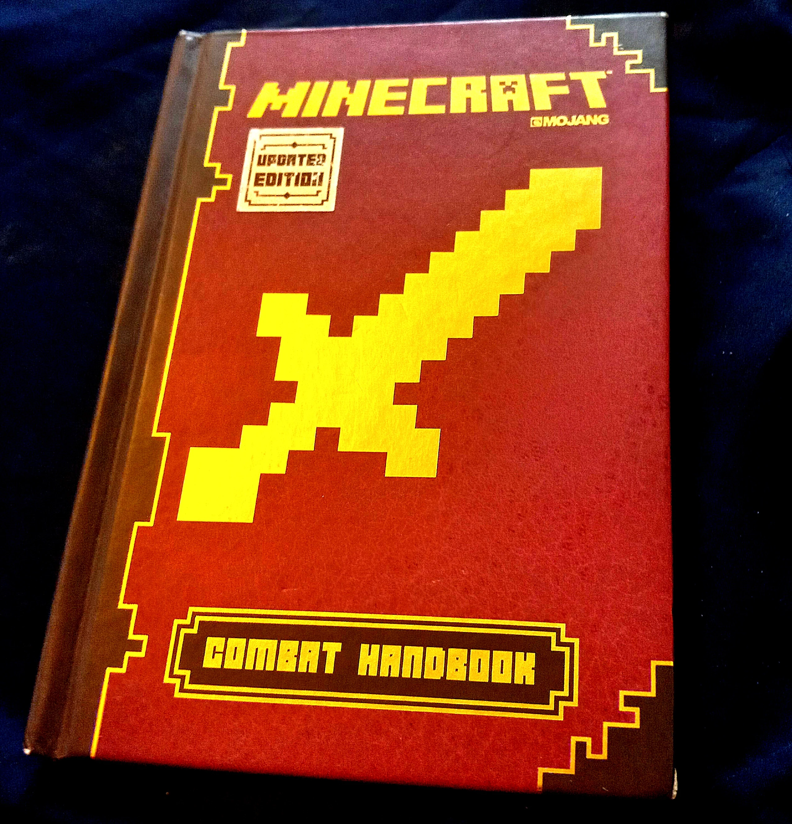 does anyone remember the minecraft handbooks | Fandom