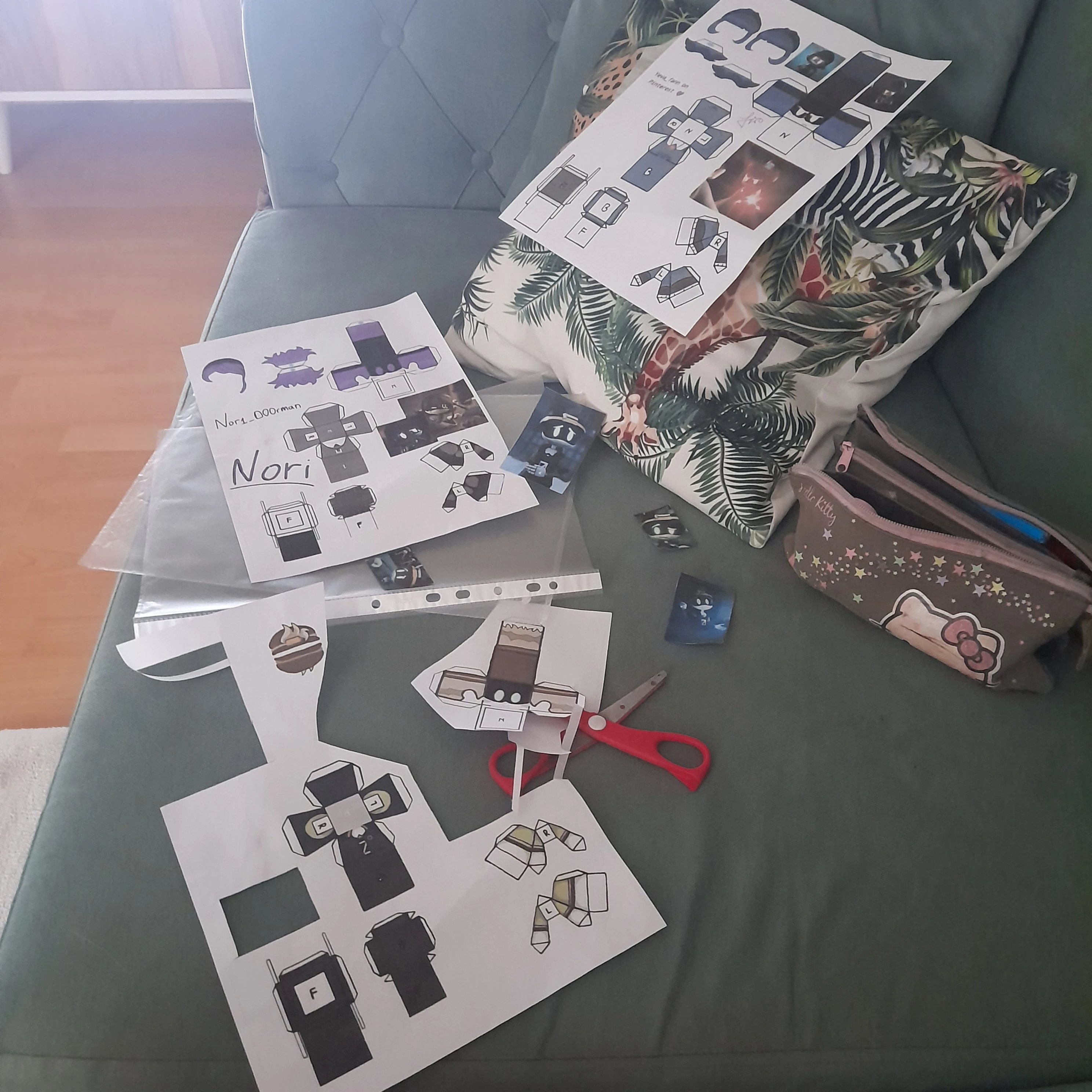 Making Thad Paper Figure on the COUCH. | Fandom