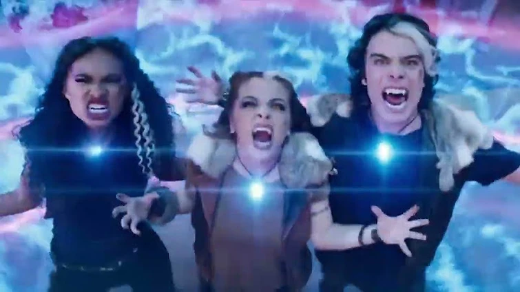 ZOMBIES 3 | FIGHT Scene Between Werewolves and Aliens #z3 #zombies3 # ...