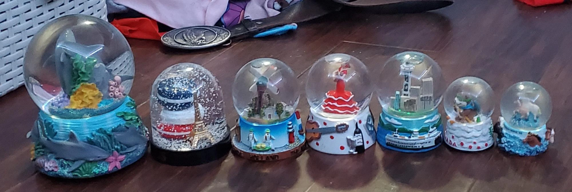 snow globe collection | Fandom