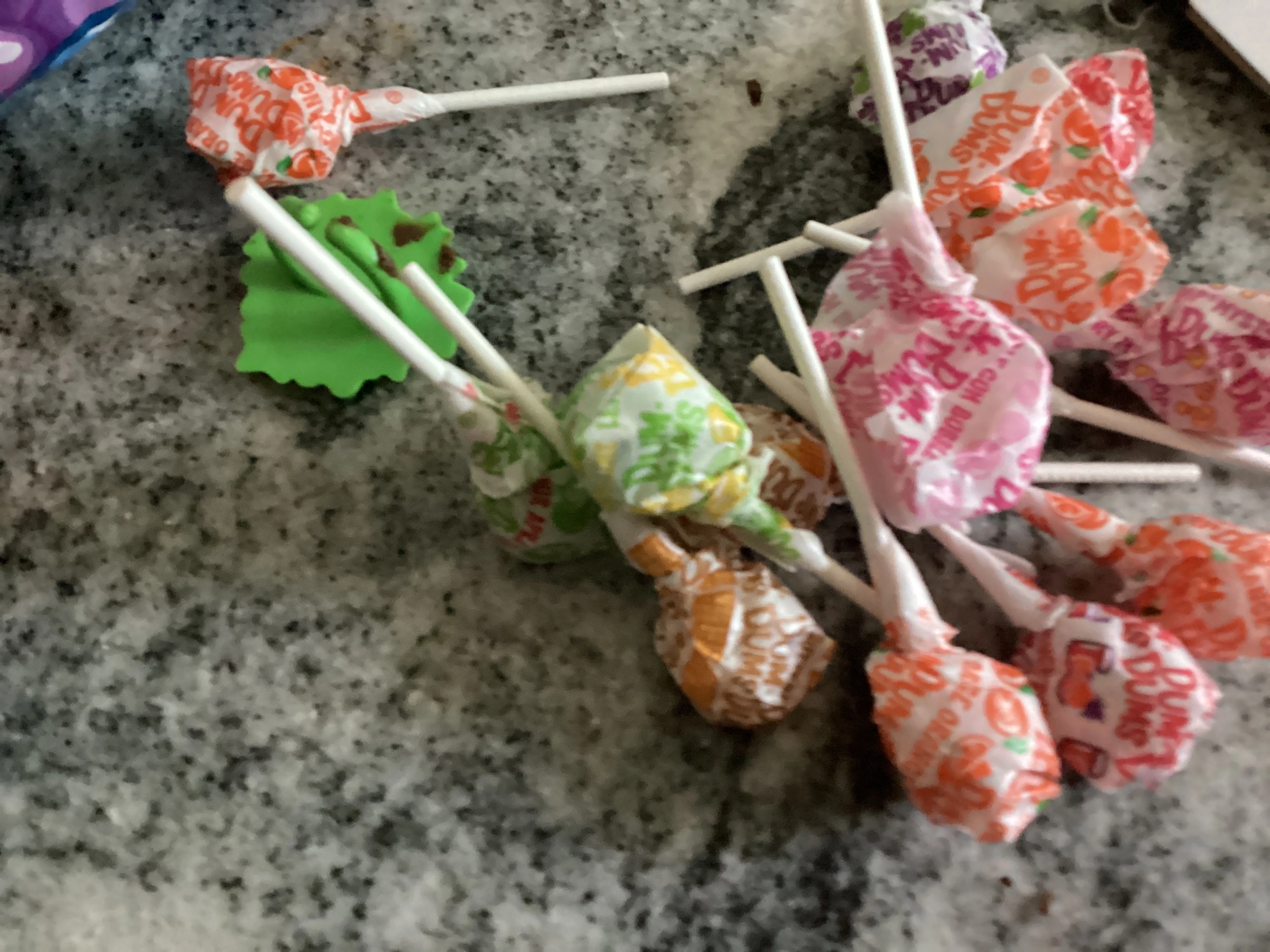 Leon’s lollipop shop | Fandom