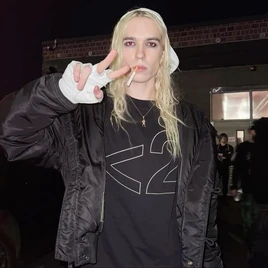 2hollis | 2hollis Wiki | Fandom