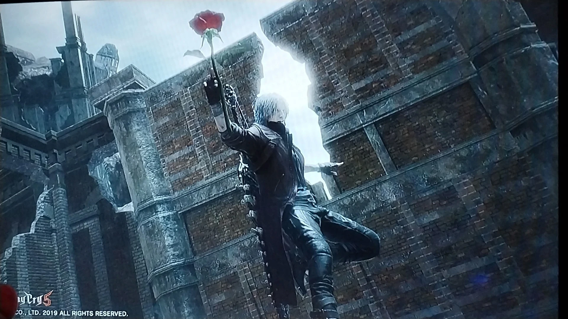 Dmc1 and 5 screenshots lol. the scenery in the dmc series is so pretty ...