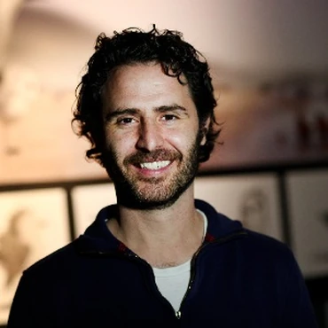 Who will be the new supervising animator: "Leon Redbeard" for "Amulet ...