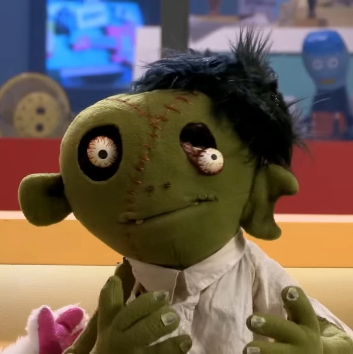 Bombi | 31 Minutos | Fandom