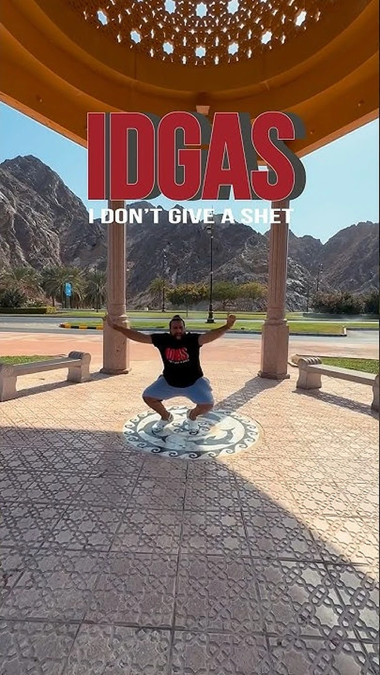 how I think gibmemes life is | Fandom