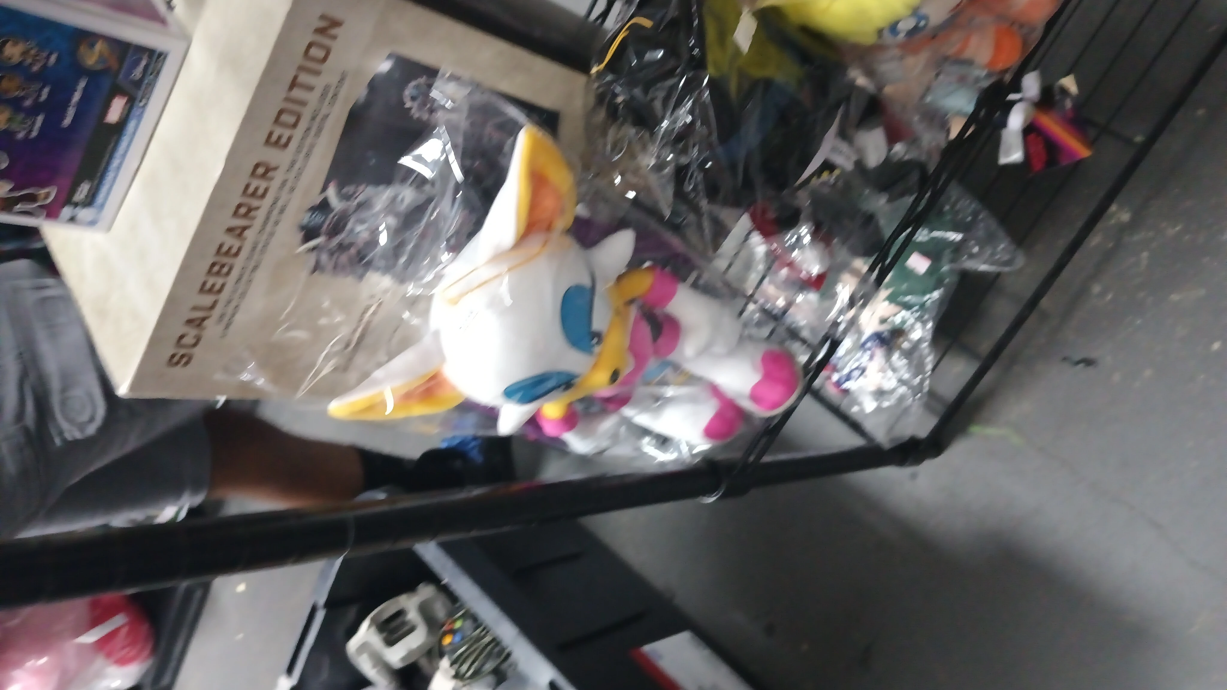 Rouge is just chilling | Fandom