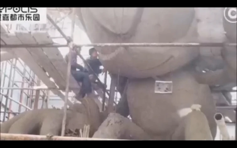 Giant sonic statue in china part 1. | Fandom