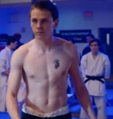 Sorry it’s been so long crazy stuff any way who would win | Fandom