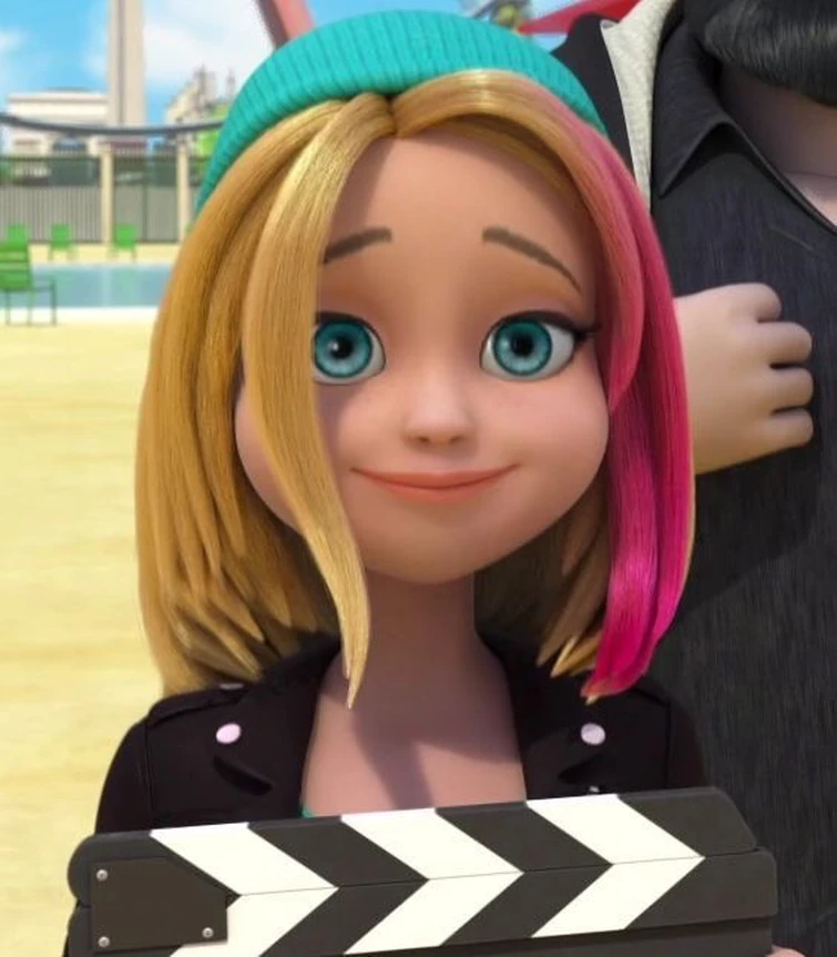 Zoé smiling to brighten up your day | Fandom