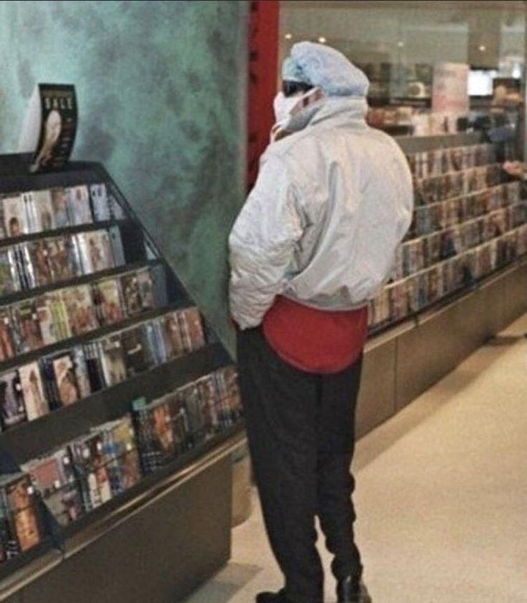 On This Day In Michael Jackson History - April 14th | Fandom