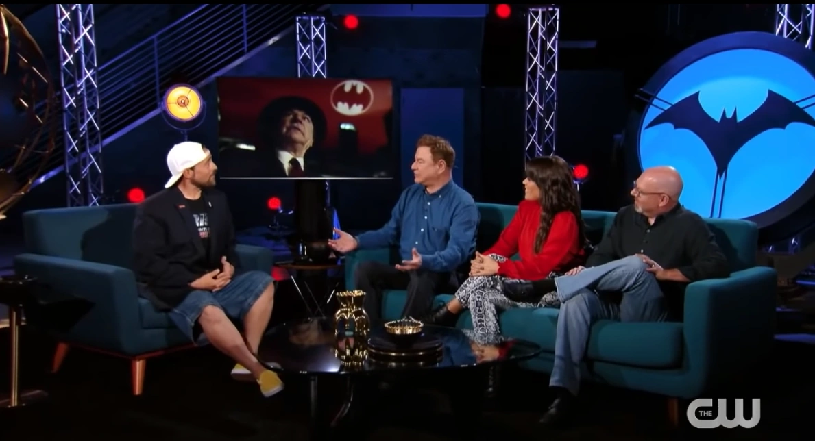 89 Bat-Signal image? | Fandom