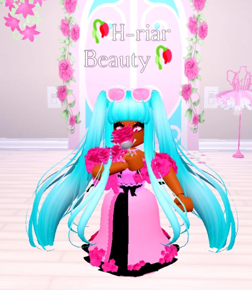 More EAA characters in Royale High! | Fandom