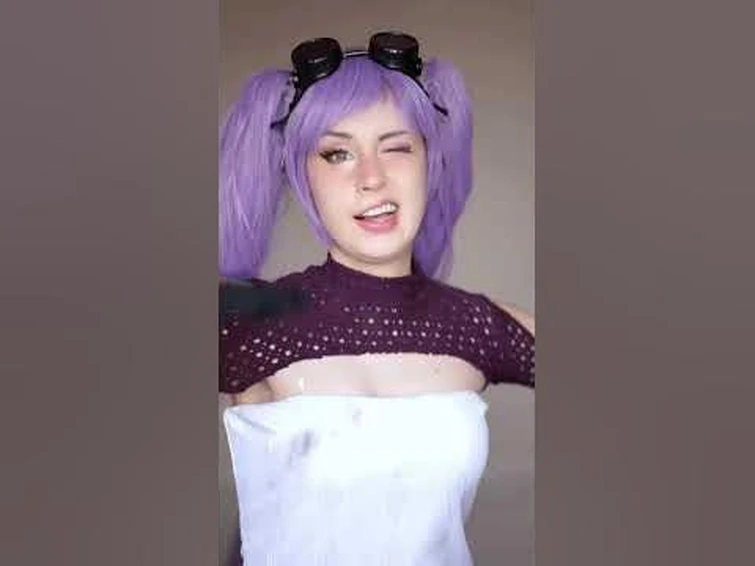 omg, this is so good, Entrapta cosplay | Fandom