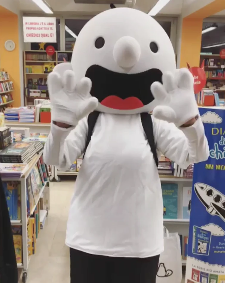 There's a Greg costume in Italy | Fandom