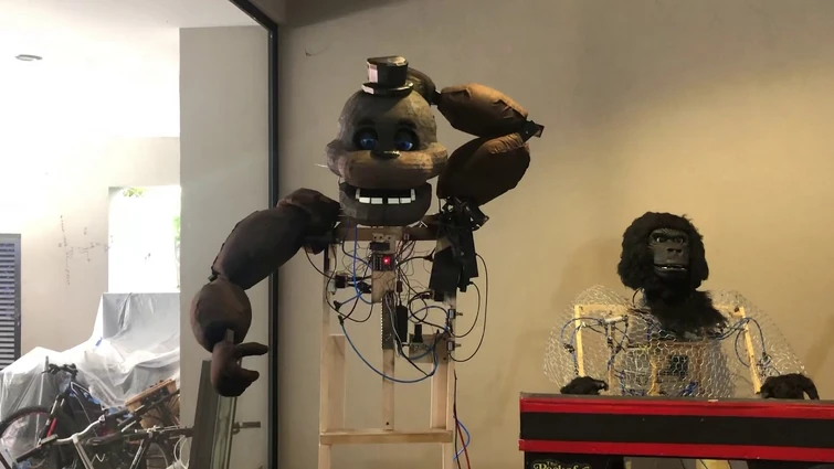 A real Freddy animatronic in the making :) | Fandom
