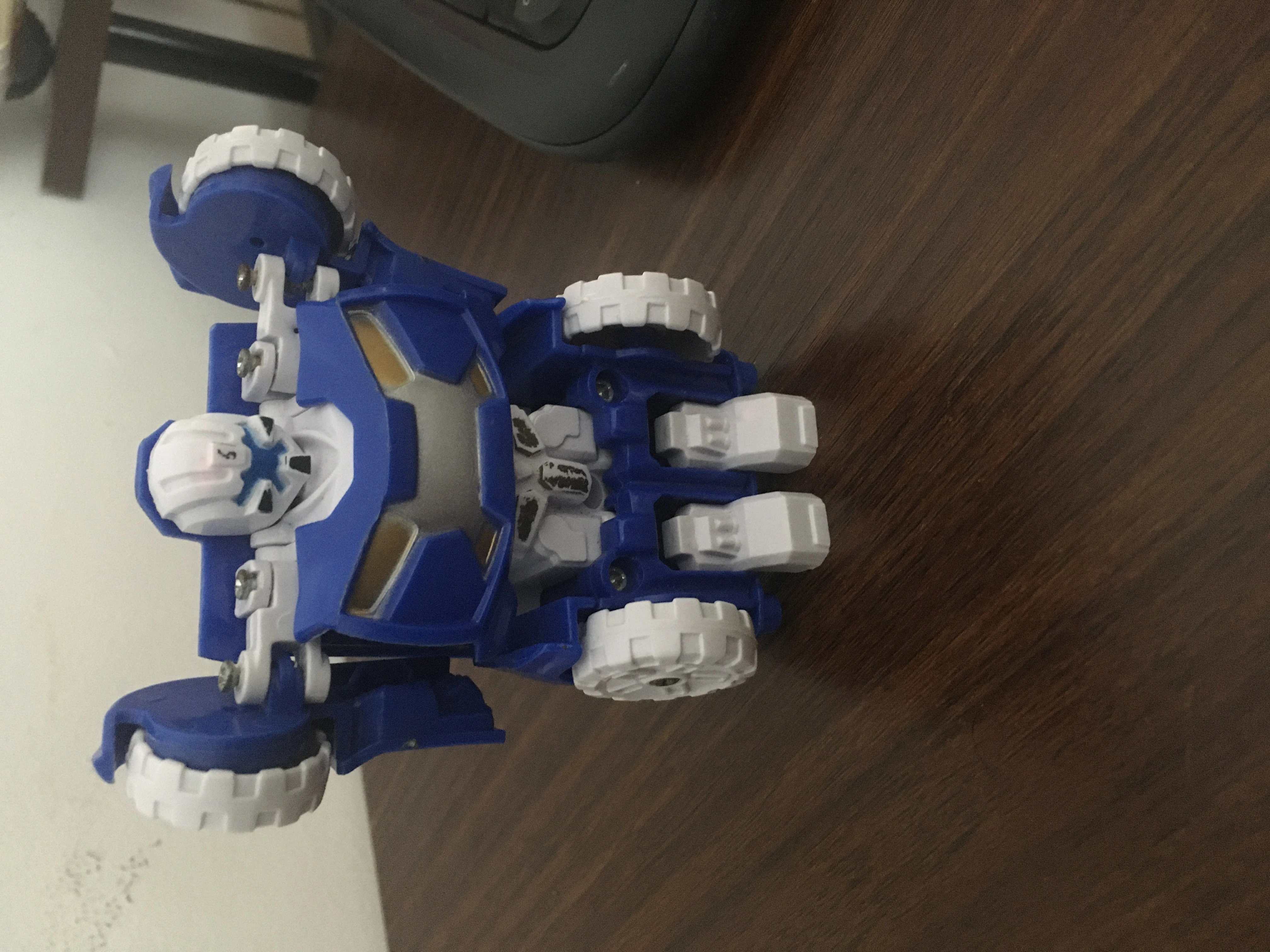 can someone tell me what in Giga Sevens circuits is this? | Fandom