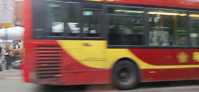 À bus | Fandom