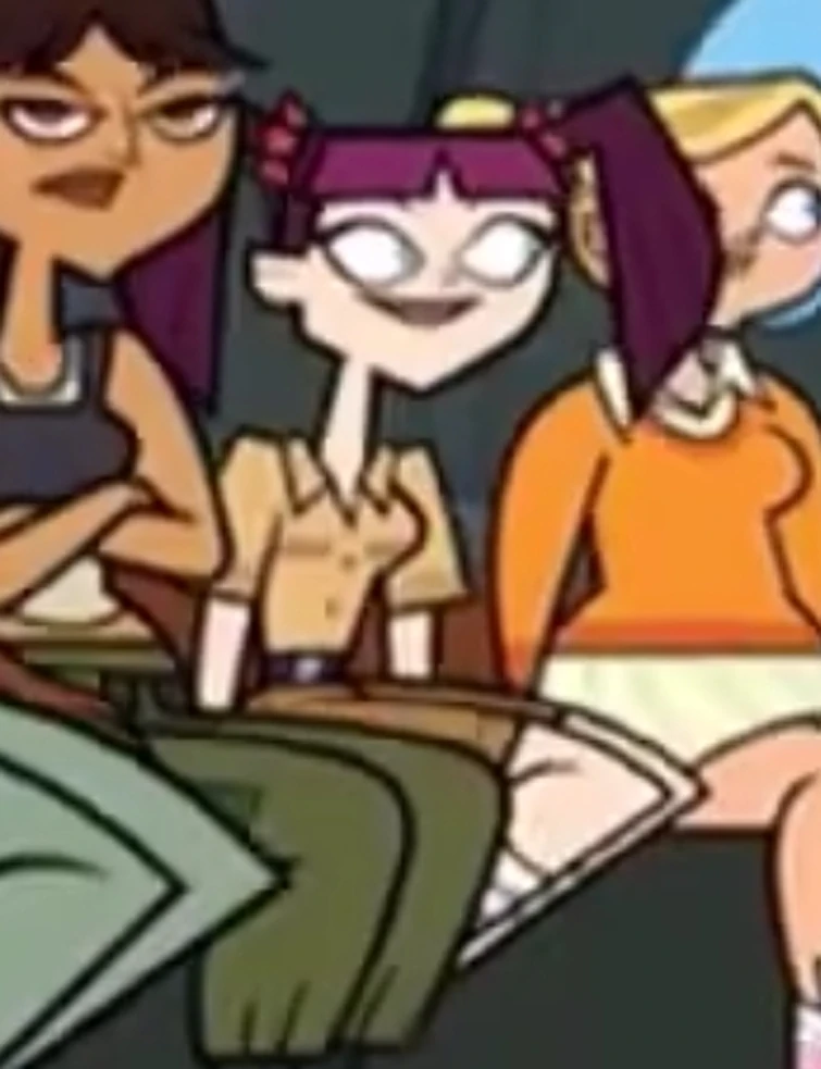 Thoughts about the new design of Scary Girl? | Fandom