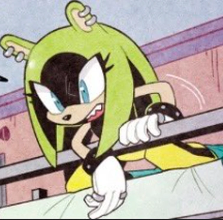 Am I the only guy who thinks Surge looks better with her quills down ...