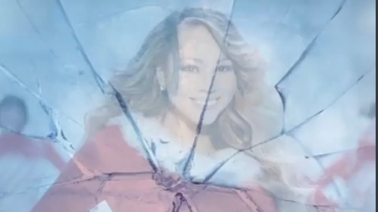 MARIAH WE STILL HAVE THANKSGIVING PLEASE CALM DOWN | Fandom