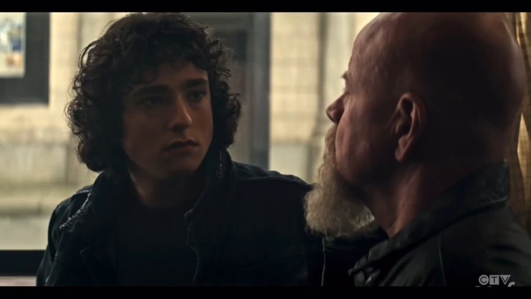 Lex Luthor confronts Jordan & Jonathan with what has happened with him ...