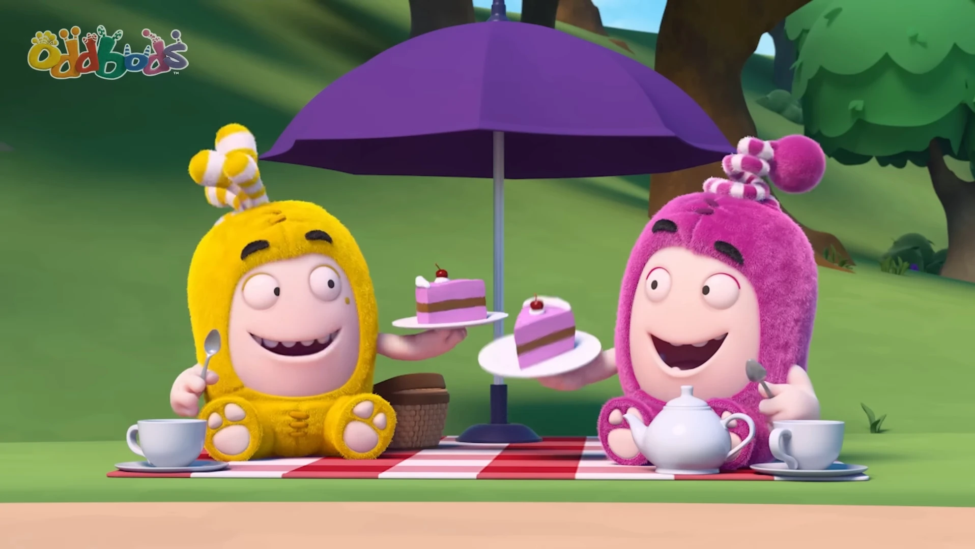 Bubble and Newt with Cake | Fandom