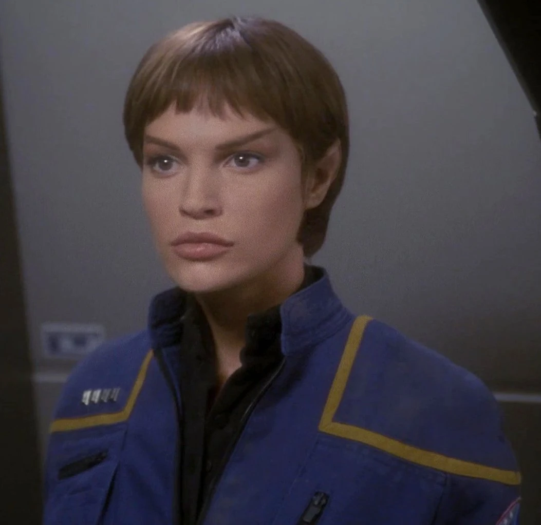 Captain T'Pol in a starfleet uniform. | Fandom