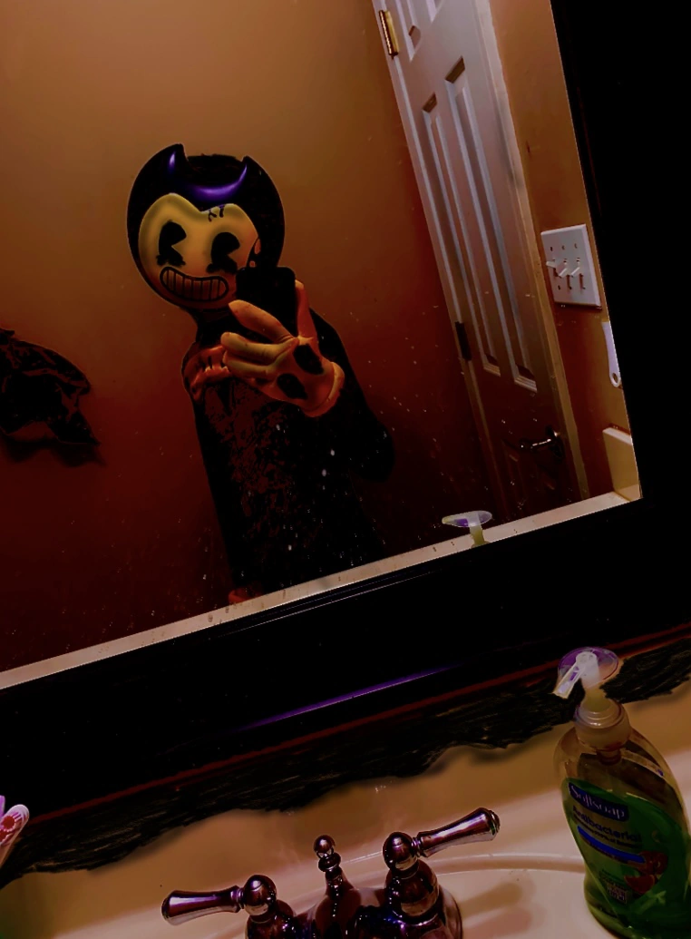 Me Reveal. Sike Im bendy (Should I edit more?) | Fandom