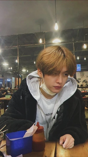 new pfp leeknow edition | Fandom