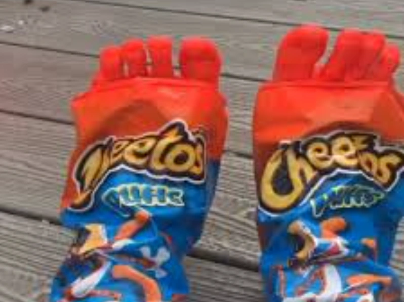cheeTOES | Fandom