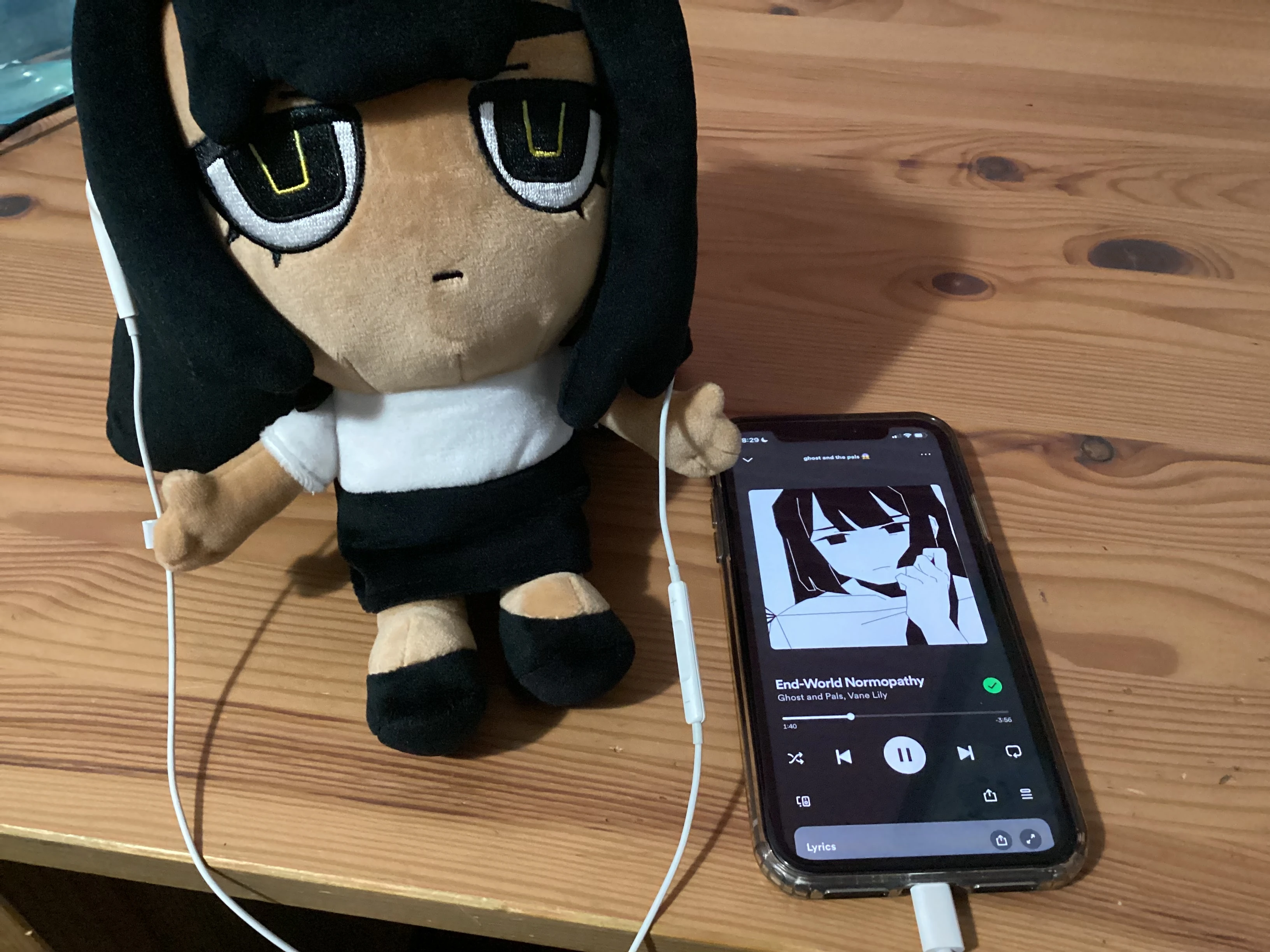the mariyam plush listens to her song (real) | Fandom