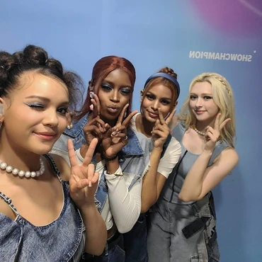 (this is tey btw)- pfp? | Fandom