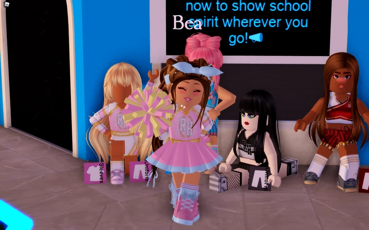 Made a outfit for the new Royale High school! | Fandom