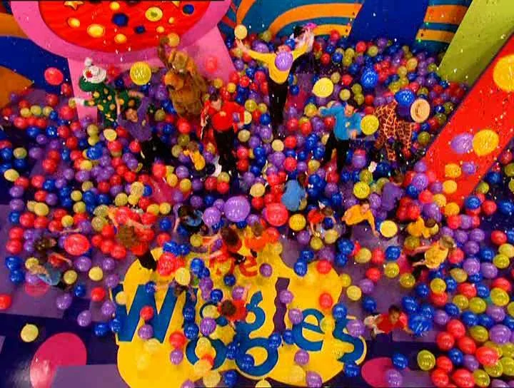 Wiggly Party | 442oons Wiki | Fandom