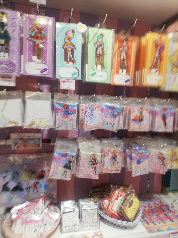 I went to Precure Pretty Store Tokyo (June 2, 2023) & Prism Stone ...