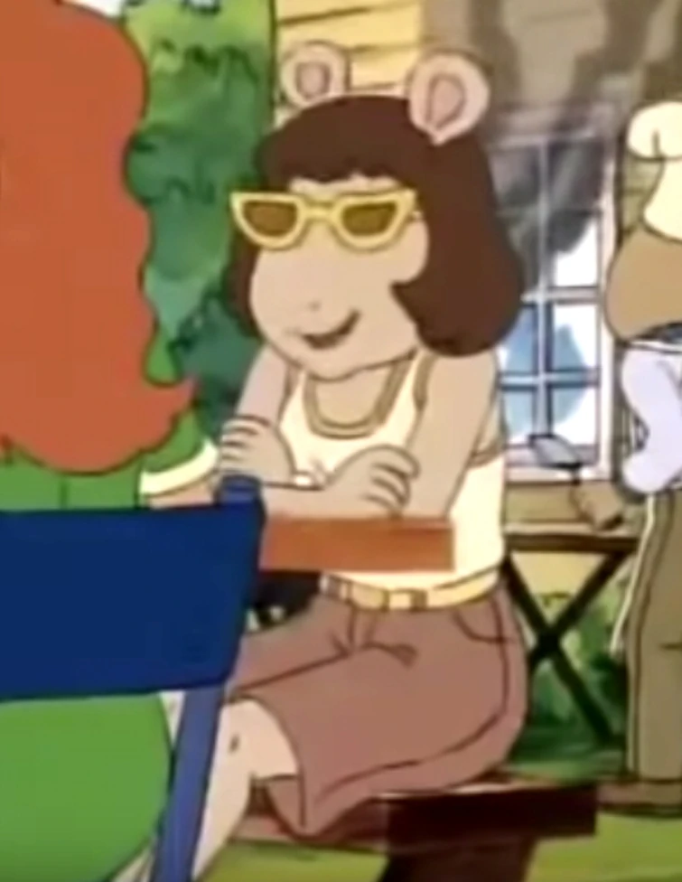 Aunt Minnie in Season 1. | Fandom