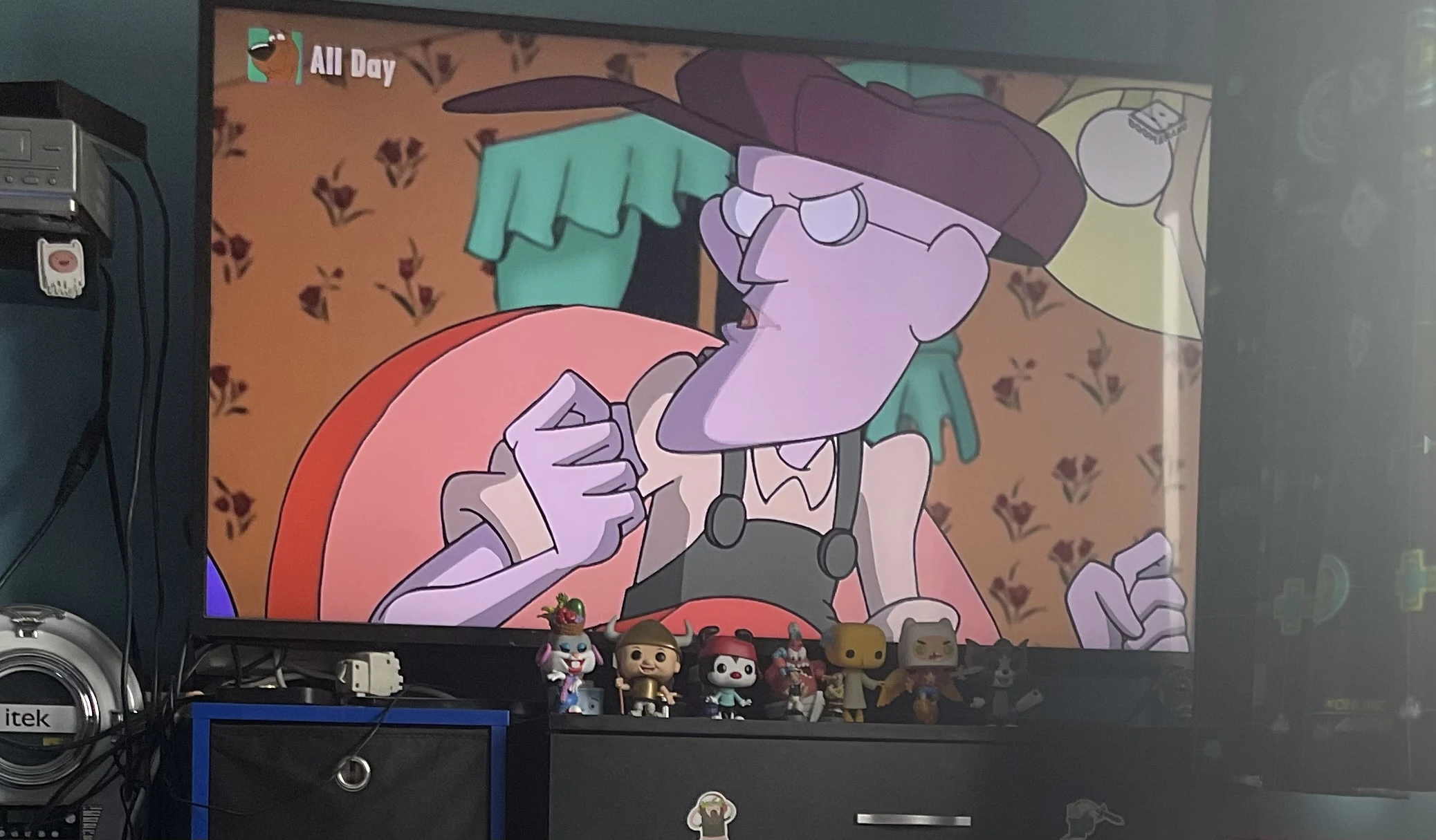 EUSTACE D)RGEHDDHSGETSBETE | Fandom