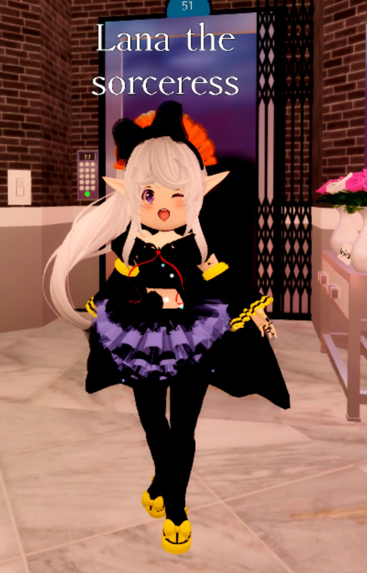 My favorite outfit in Royale High I made (including more colors!) | Fandom